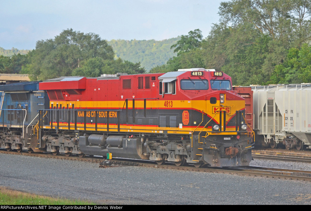 KCS 4813, CP's Tomah Sub.